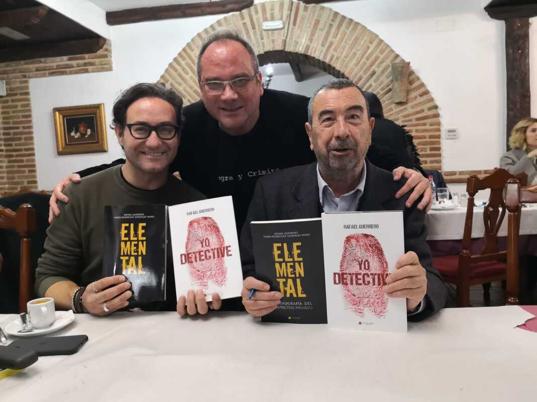 Premios Detective Germán Areta: José Luis Garci y Carlos Santos ...